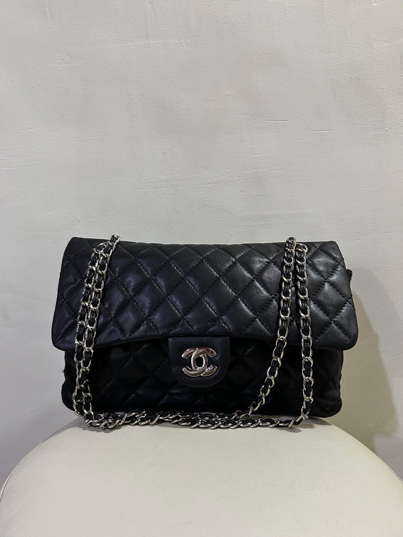 Chanel Timeless Classique Double Flap Jumbo Shoulder Bag, Luxury, Bags ...