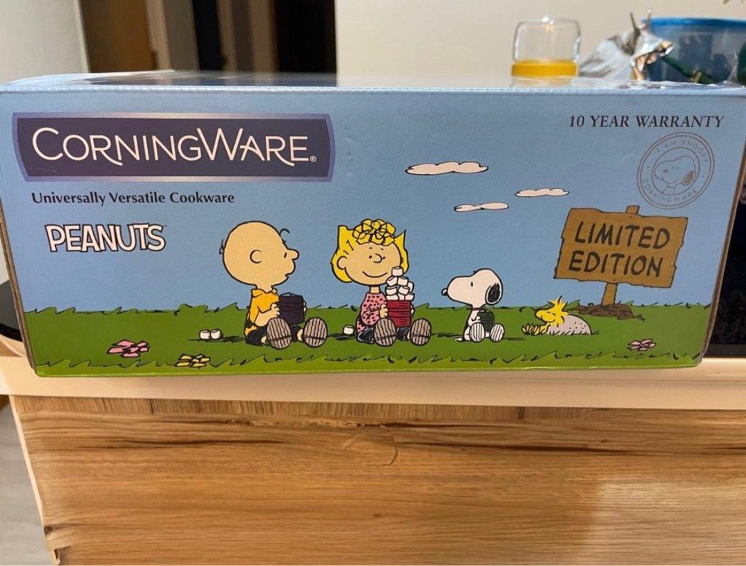 Corningware snoopy casserole (see description), Furniture & Home Living ...