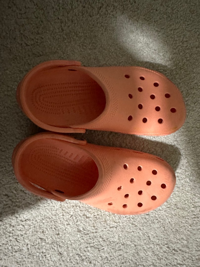Crocs Orange, Women's Fashion, Footwear, Slippers and slides on Carousell