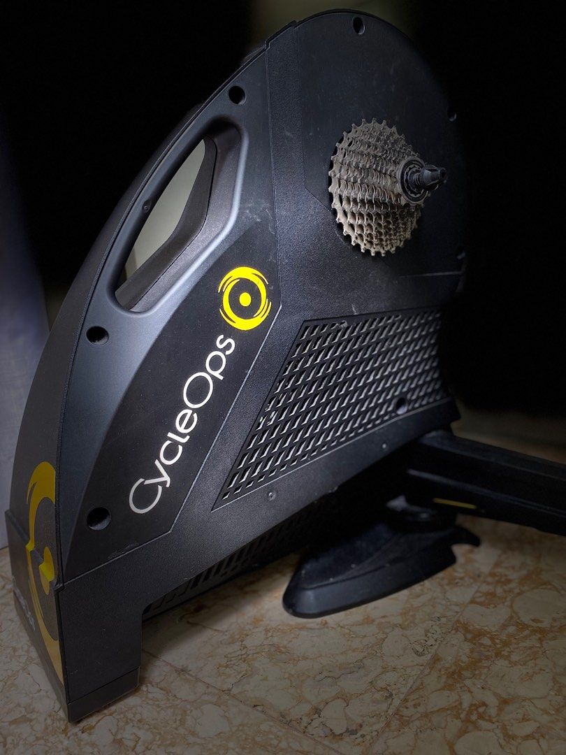 Cyclops Hammer Smart Trainer, Sports Equipment, Bicycles & Parts ...