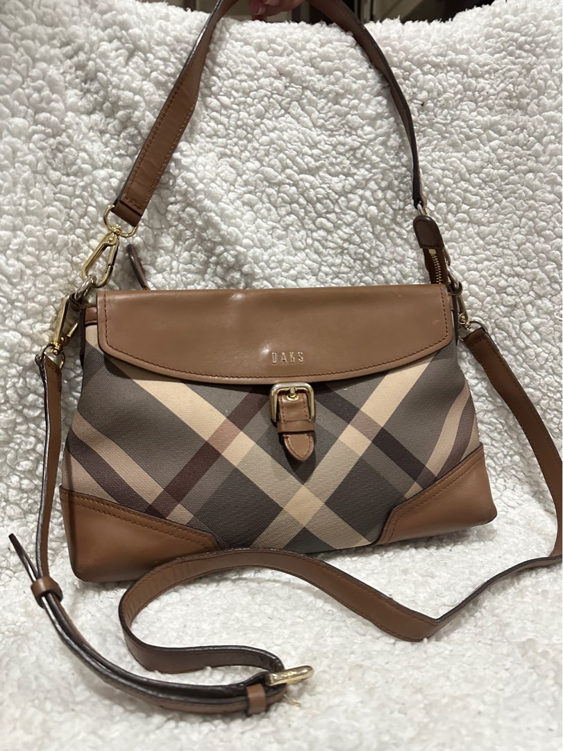 Daks 2way shoulder bag sling bag, Women's Fashion, Bags & Wallets, Cross-body Bags on Carousell