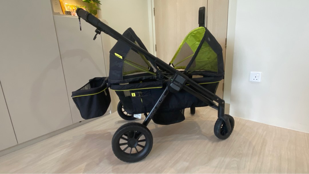 Evenflo pivot Xplore all-terrain wagon stroller, Babies & Kids, Going ...
