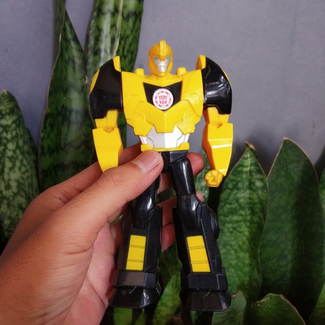 Figure robot Transformer Bumblebee robot in disguise Hasbro, Toys & Collectibles, Mainan di ...