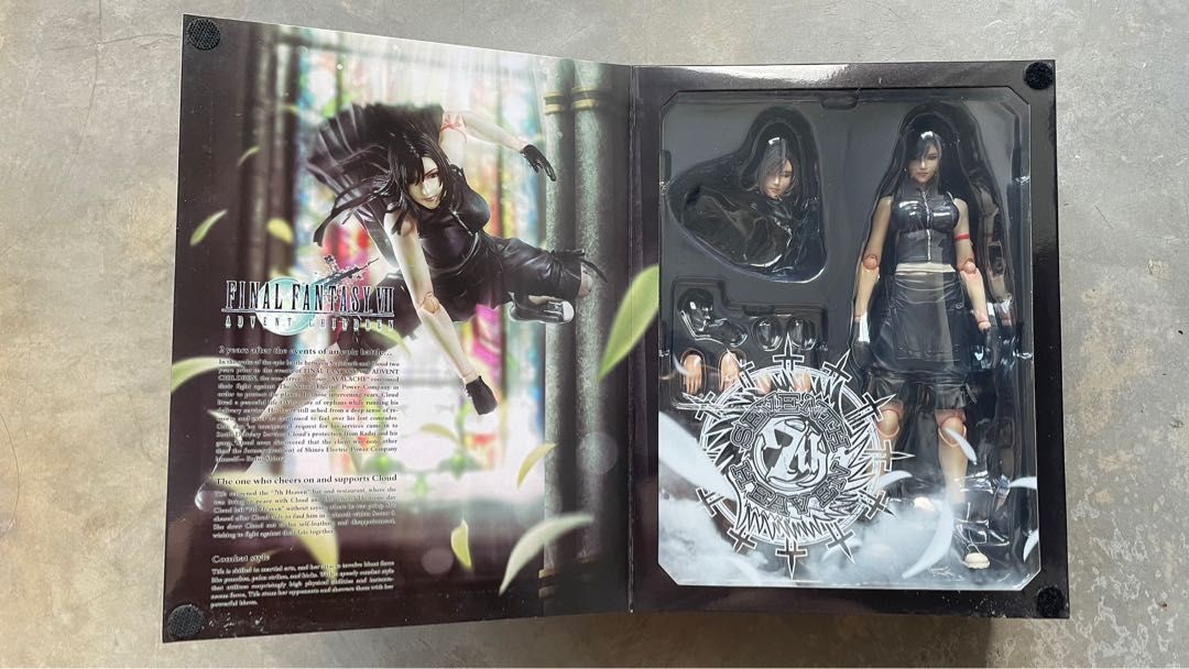 Final Fantasy VII Advent Children Tifa Lockhart Play Arts Kai, Hobbies ...