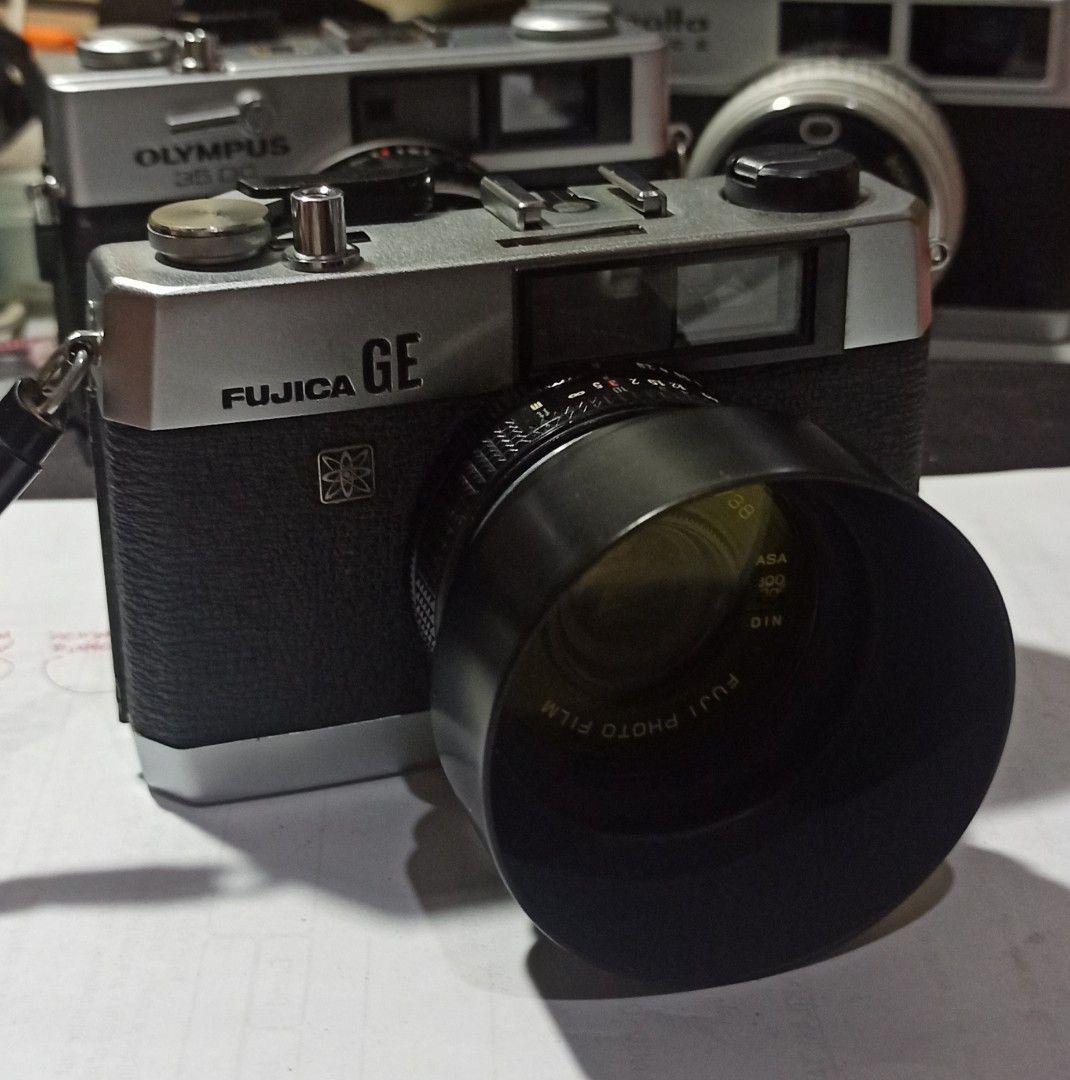 Fujica GE retro compact film camera, Photography, Cameras on Carousell