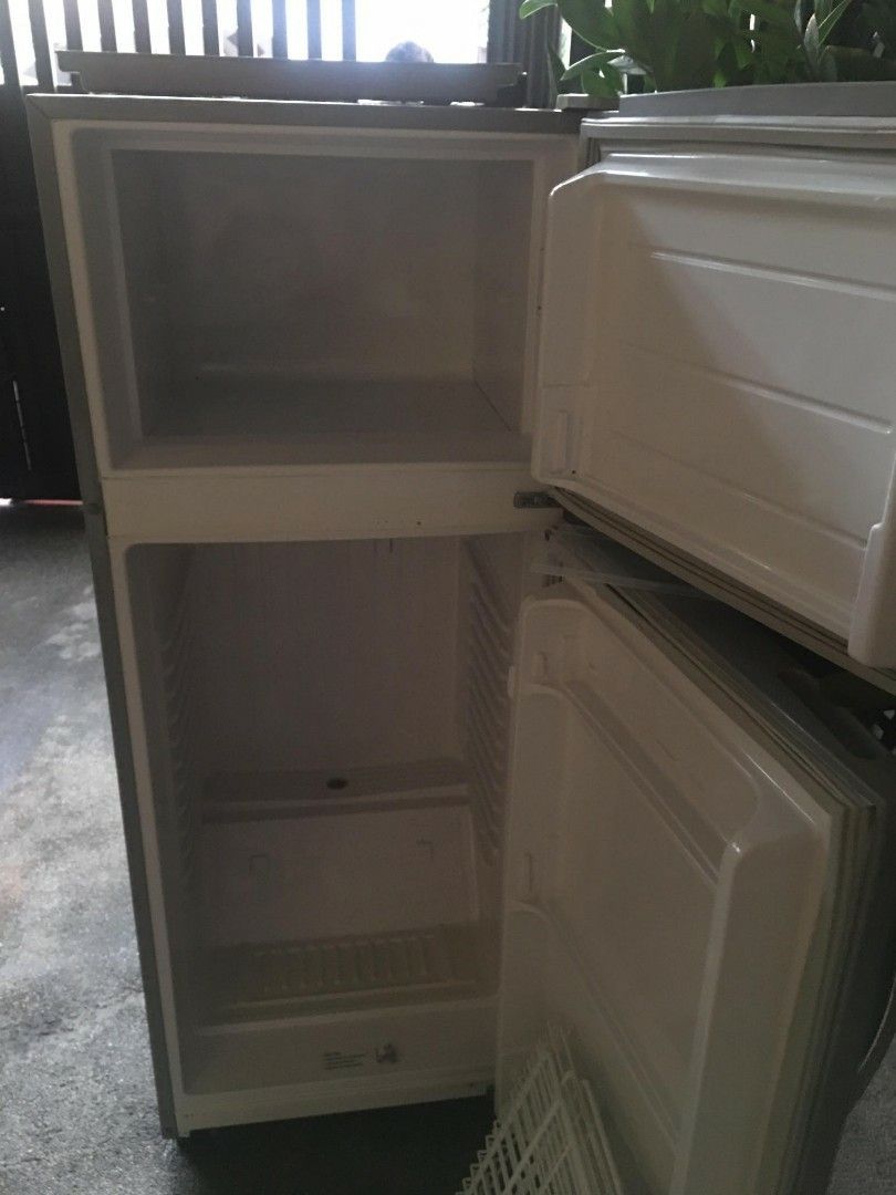 GE Ref.., TV & Home Appliances, Kitchen Appliances, Refrigerators and ...