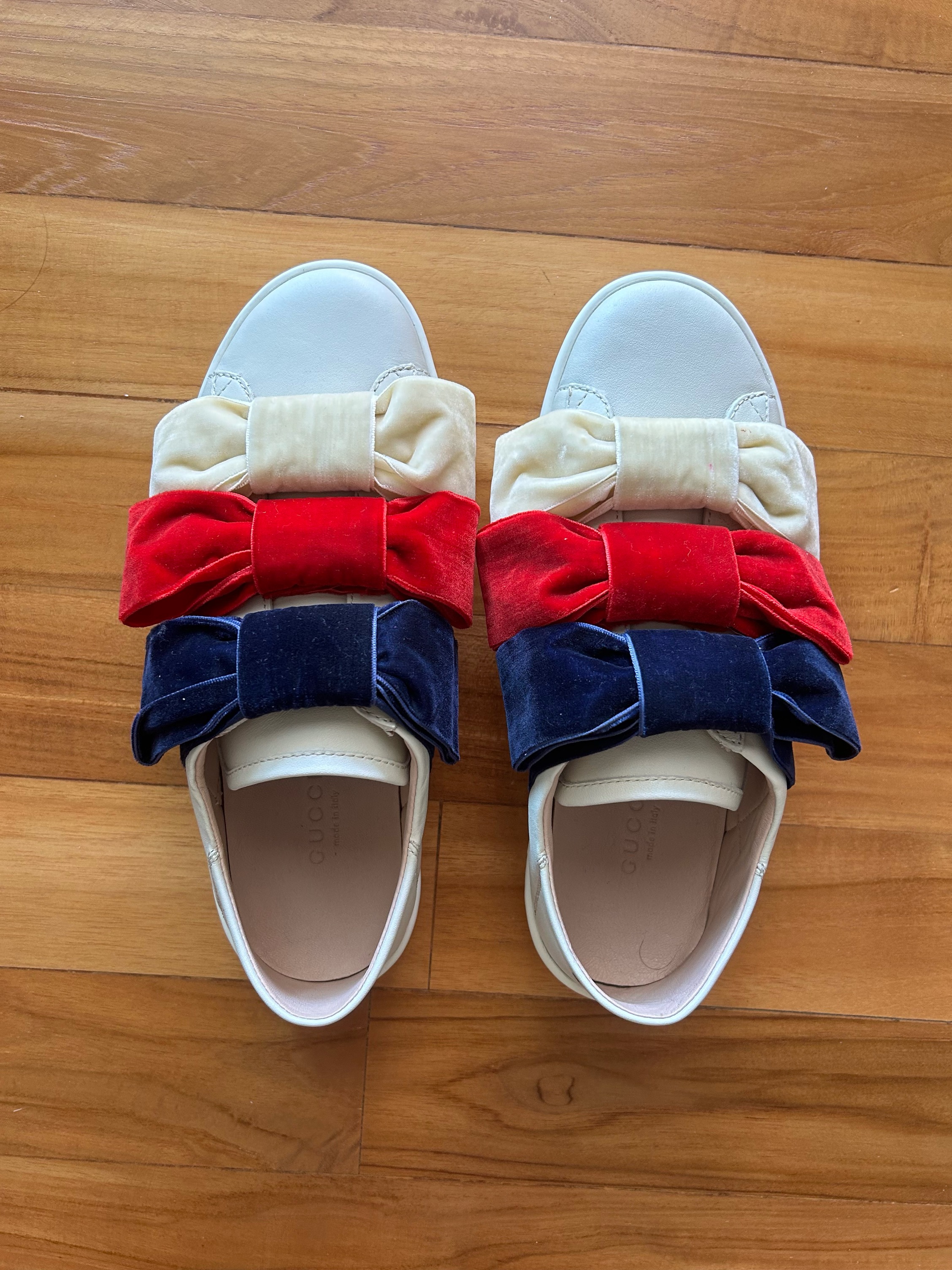 Gucci - Ace Velvet Ribbon Tricolor Bow Ladies Sneakers, Luxury, Sneakers & Footwear on Carousell