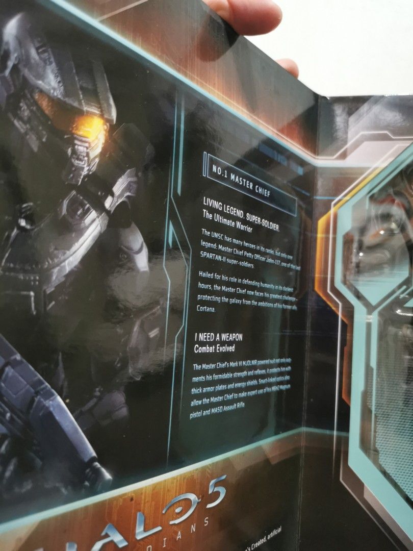 HALO 5 - MASTER CHIEF, Hobbies & Toys, Toys & Games on Carousell