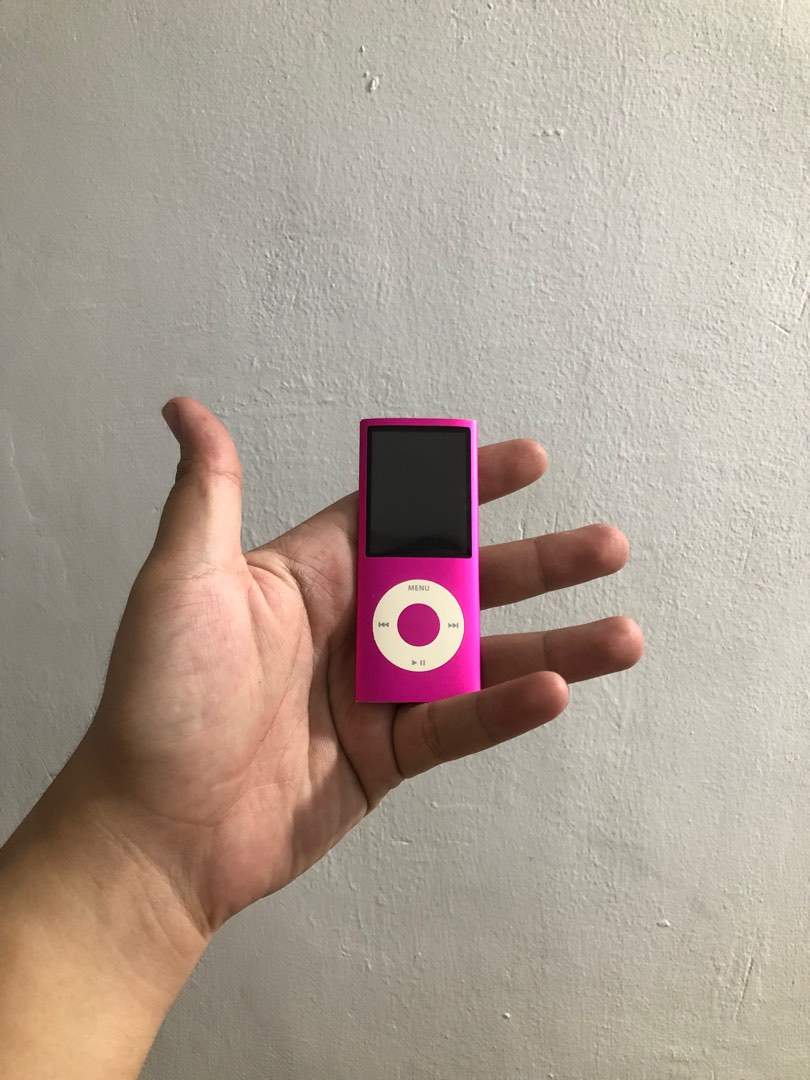Ipod nano 4th gen 8gb, Audio, Portable Music Players on Carousell
