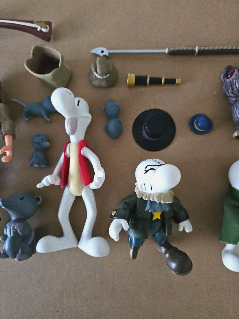 Jeff Smith's Bone Action Figures Complete with Accessories, Hobbies ...