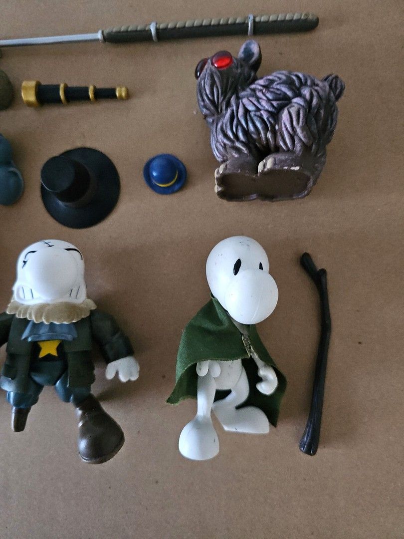 Jeff Smith's Bone Action Figures Complete with Accessories, Hobbies ...