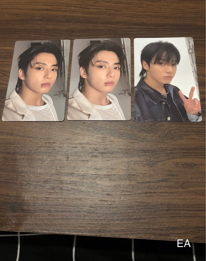 BTS Jungkook Official Golden Photocard, Hobbies & Toys, Memorabilia & Collectibles, K-Wave on ...