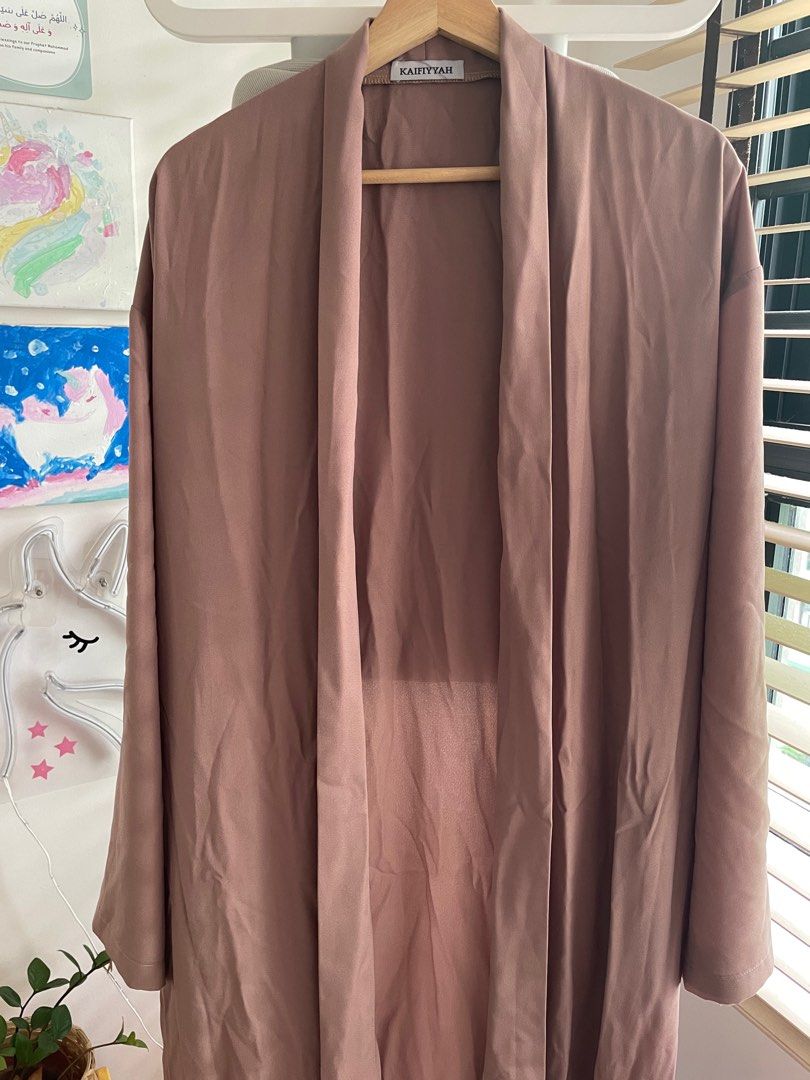 Kafiyyah Preloved Abaya Nuha in Camel Brown, Women's Fashion, Muslimah ...