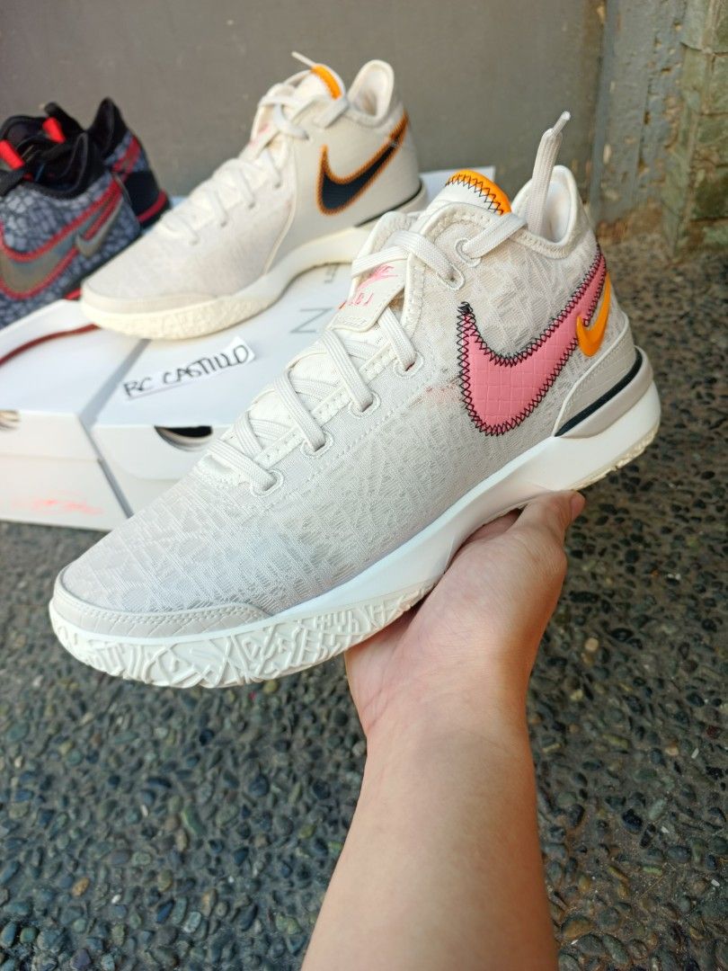 Lebron 20 NXXT Gen, Men's Fashion, Footwear, Sneakers on Carousell