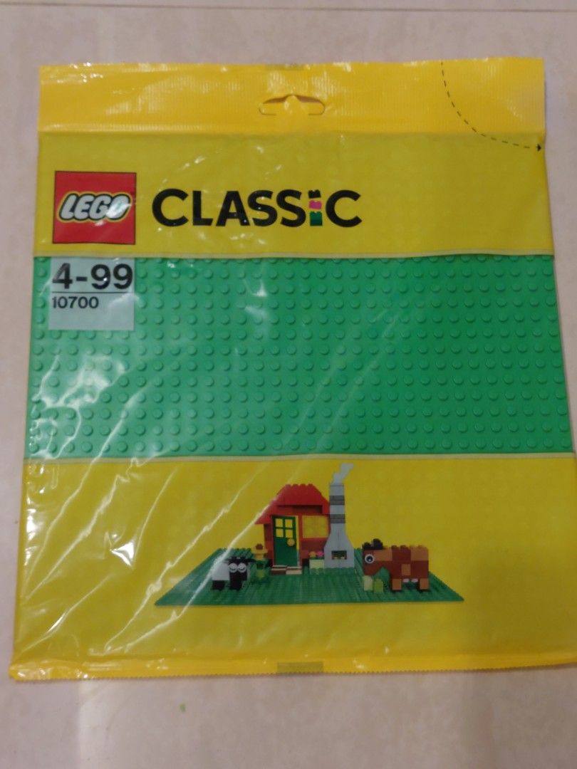 LEGO building plate, Hobbies & Toys, Toys & Games on Carousell