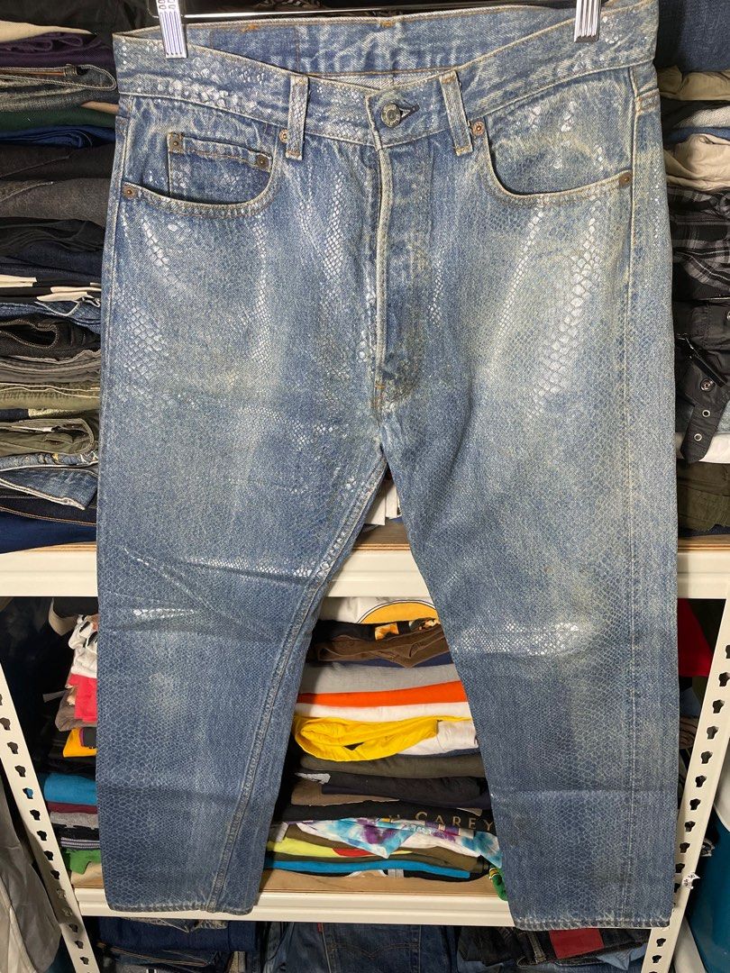 Levis 501 usa sisik ikan, Men's Fashion, Bottoms, Jeans on Carousell