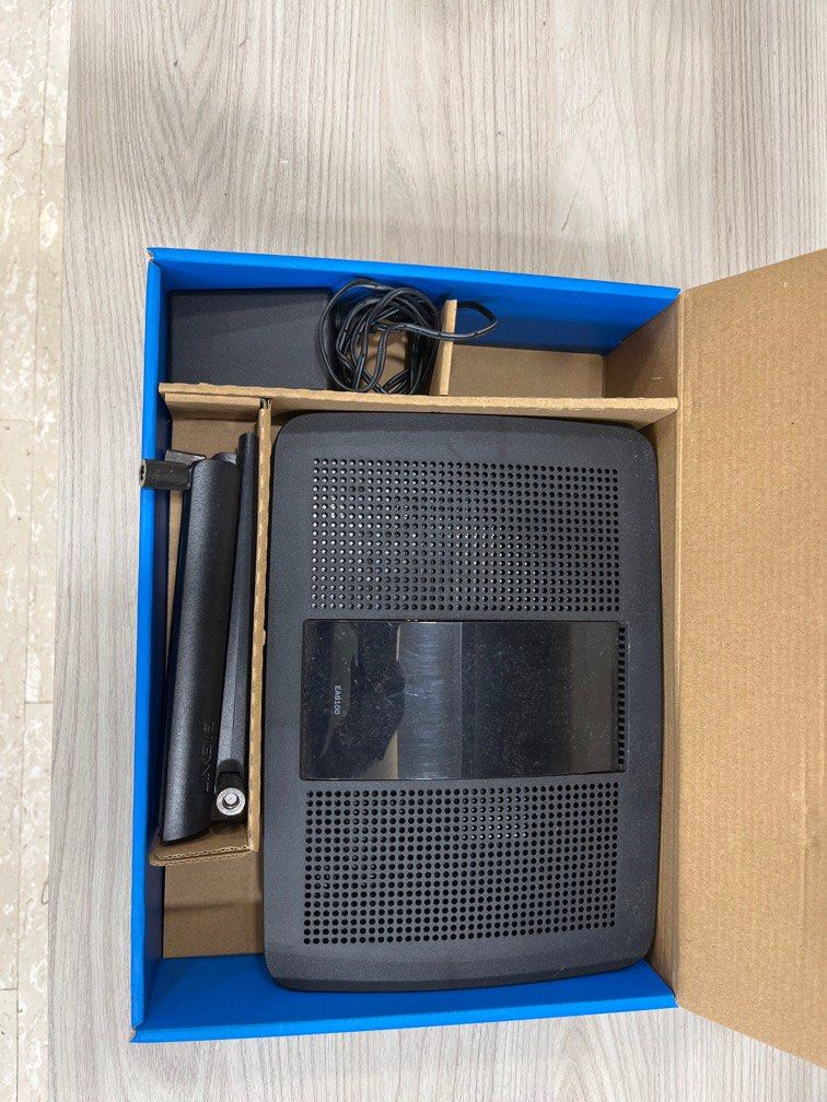 Linksys router EA 8100, Computers & Tech, Parts & Accessories ...