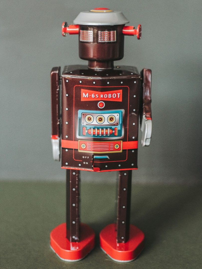 M-65 Giant Wind-up Robot Tin Toy, Plum, Hobbies & Toys, Memorabilia ...