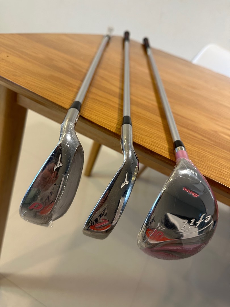 Mizuno efil 3 clubs, Sports Equipment, Sports & Games, Golf on Carousell