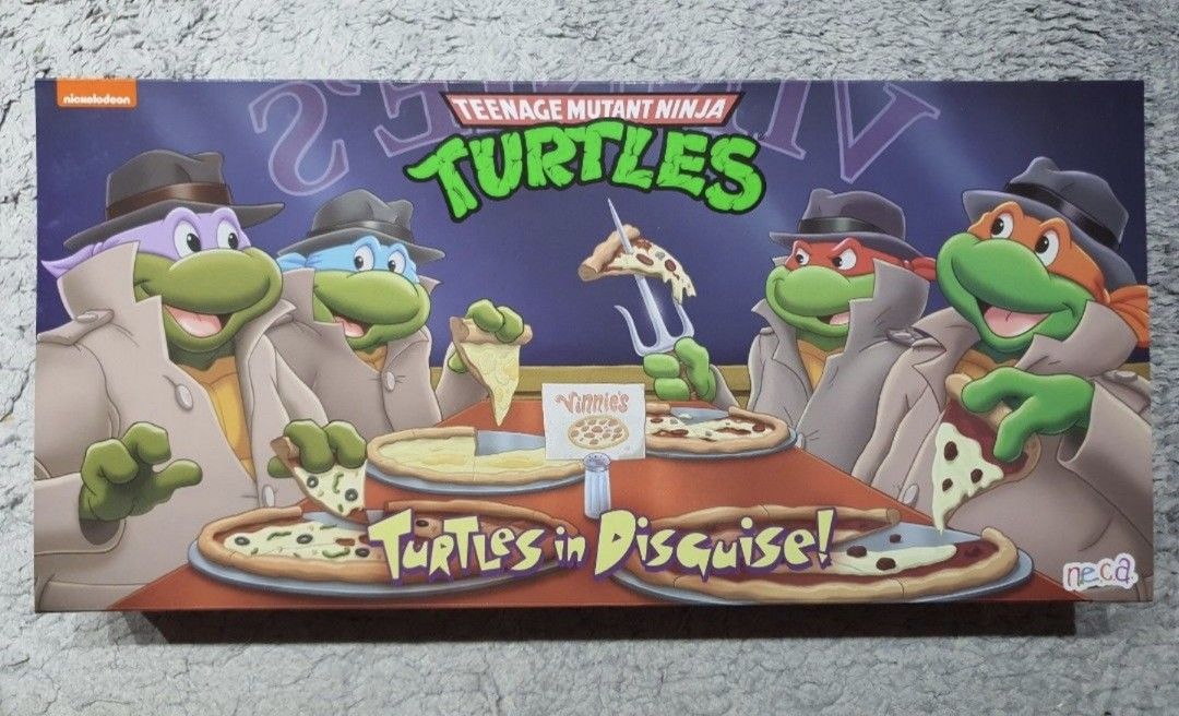 NECA TMNT Turtles in Disguise 4 pack, Turtle Van, Donatello's Portable ...