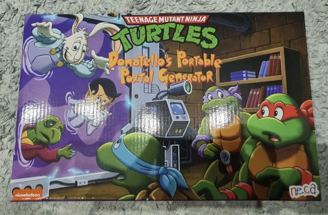 NECA TMNT Turtles in Disguise 4 pack, Turtle Van, Donatello's Portable ...