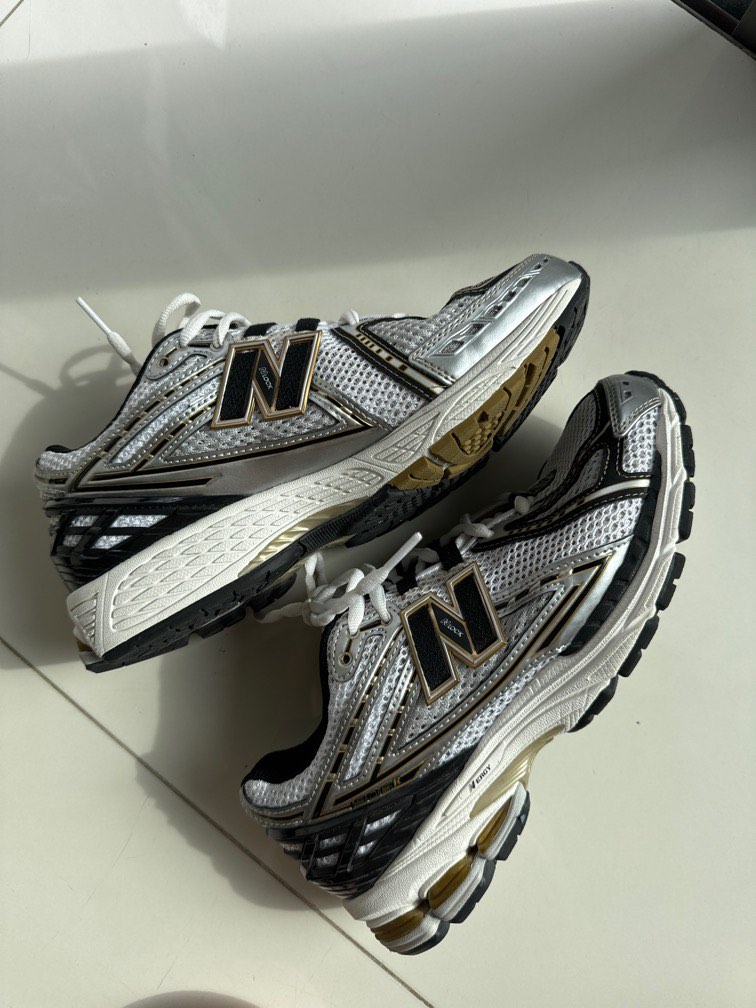 New Balance 1960R, Men's Fashion, Footwear, Sneakers on Carousell