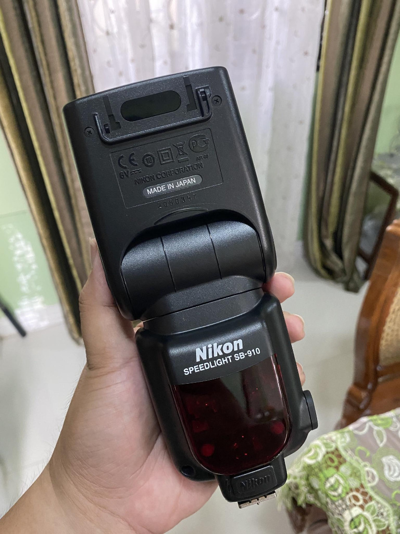 Nikon Speedlight SB-910 flash set, Photography, Photography Accessories ...