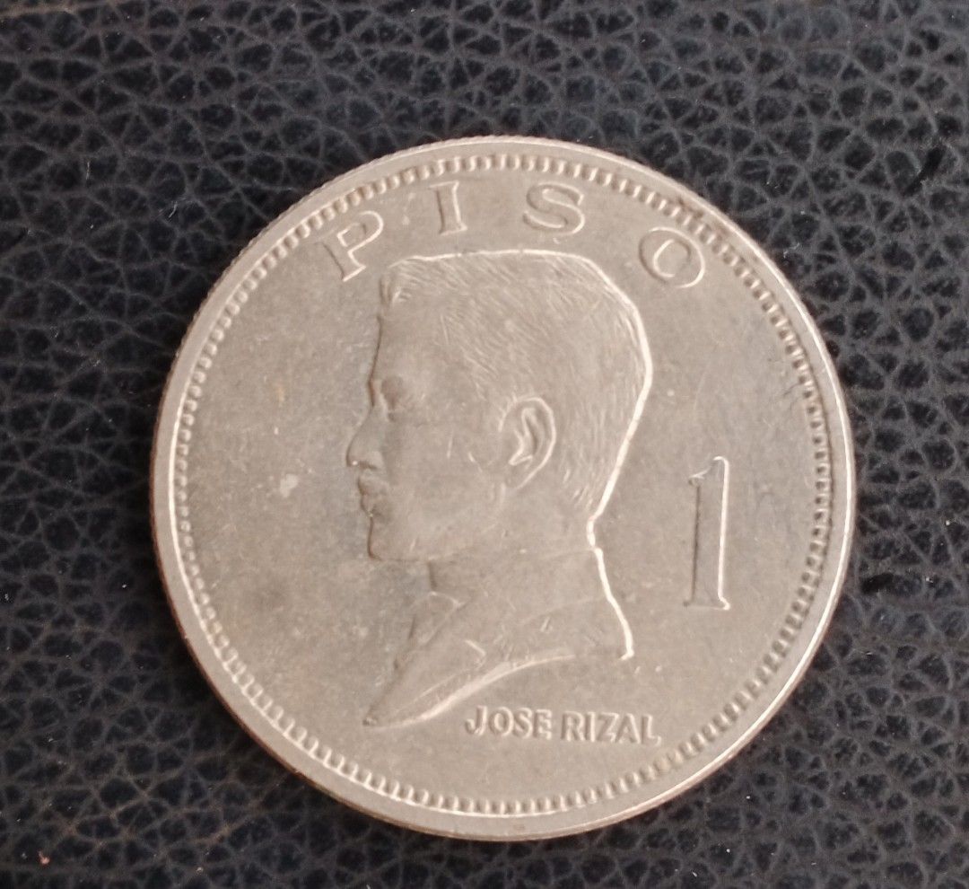 Old 1 piso coin 1972/1974 and old 5 piso 1975, Hobbies & Toys ...