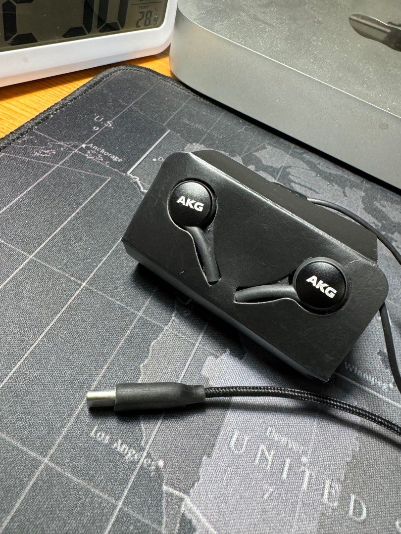 Original AKG Earphones (type-c), Audio, Earphones on Carousell