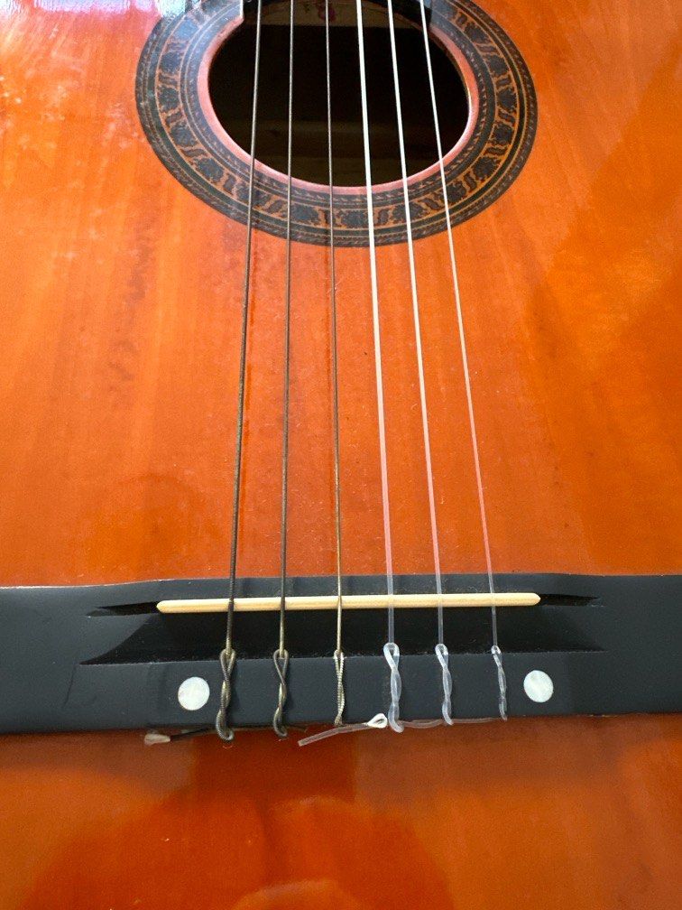 Original Robert Piano MIDI Classical Guitar with bag, Hobbies & Toys ...