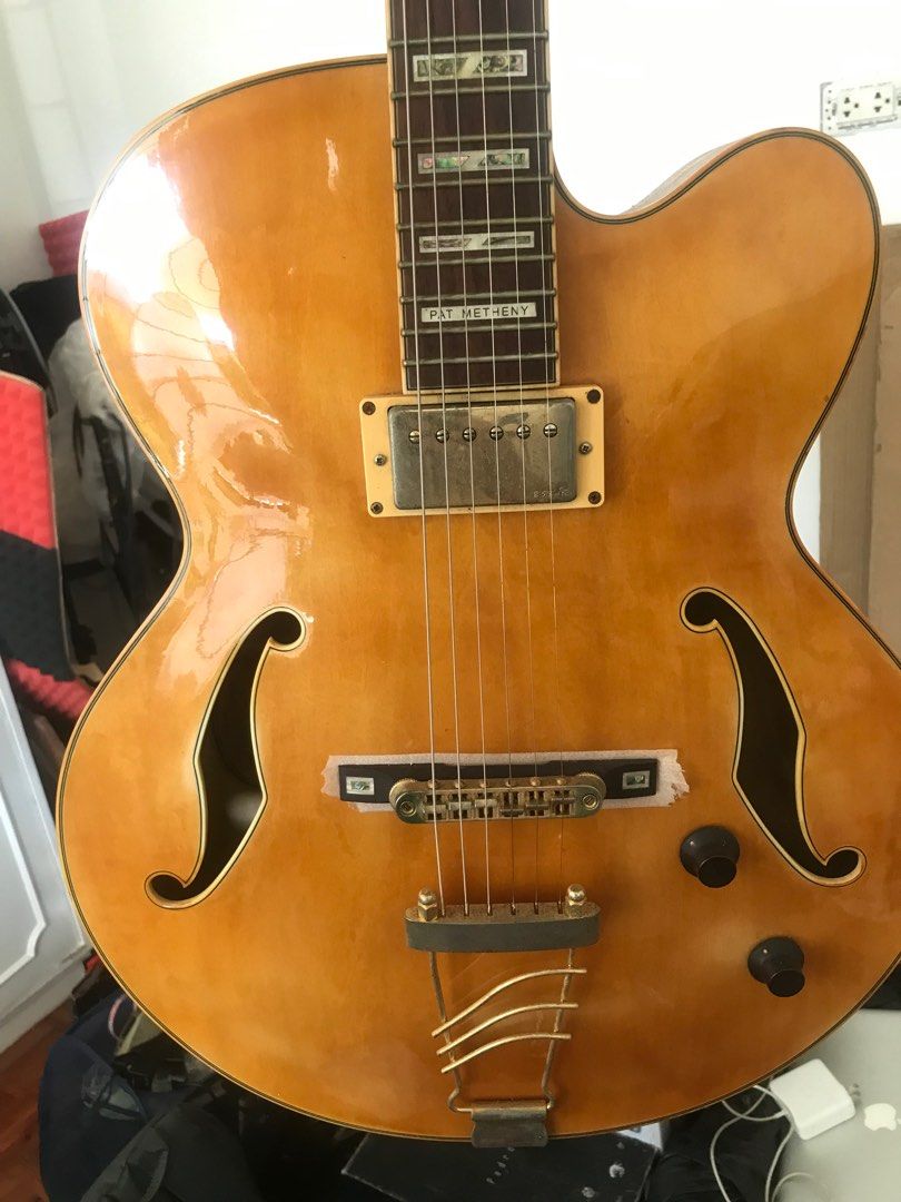 Pat Metheny Ibanez Hollow Jazz Guitar ( Model PM35NT), Hobbies & Toys ...