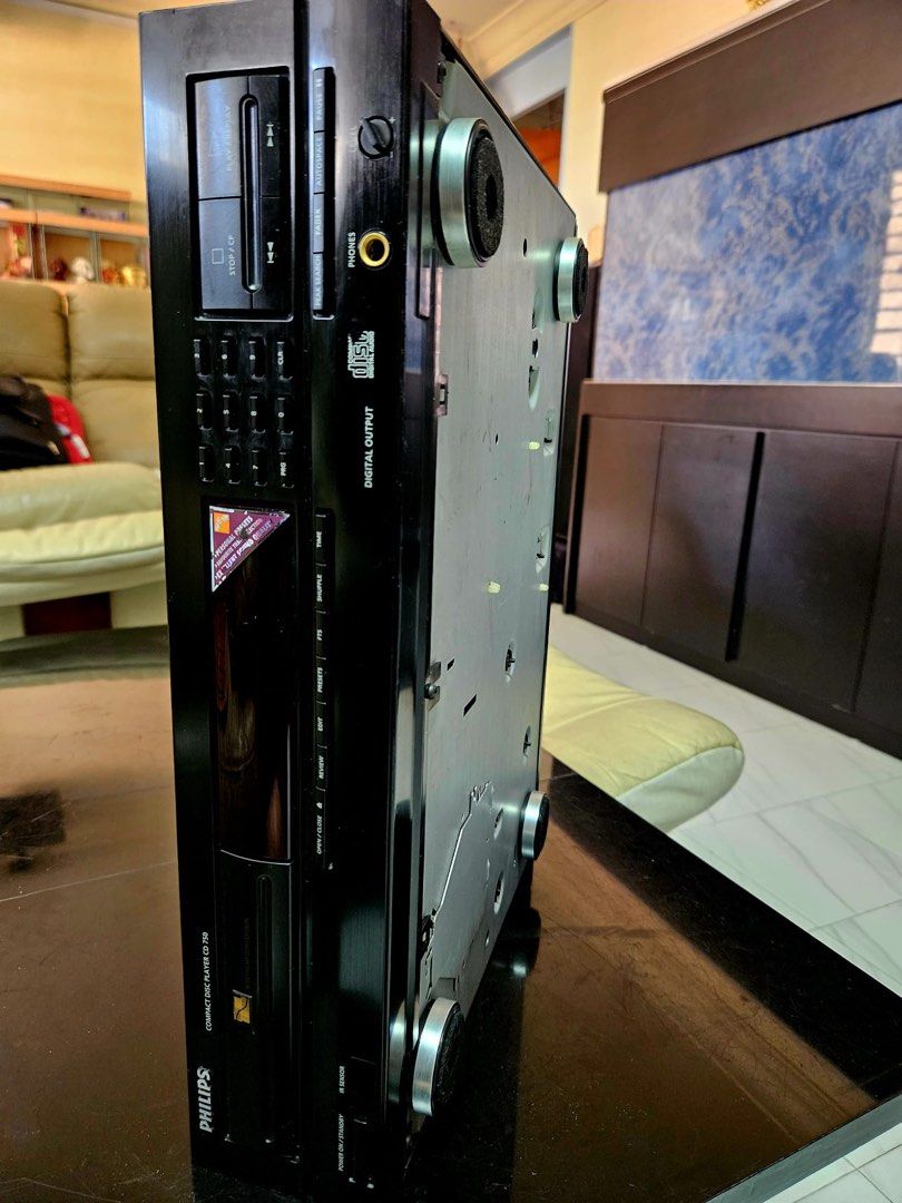PHILIPS CD 750 CD Player, Audio, Other Audio Equipment on Carousell