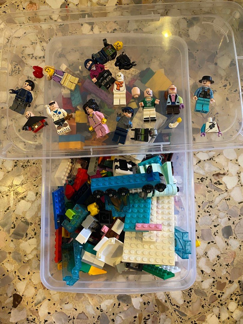Random legos, Hobbies & Toys, Toys & Games on Carousell