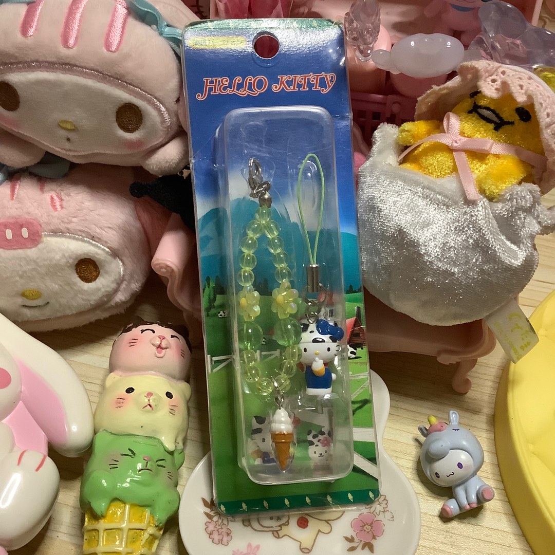 Rare Hello Kitty Cow Gotochi 2002 Sanrio, Hobbies & Toys, Toys & Games ...