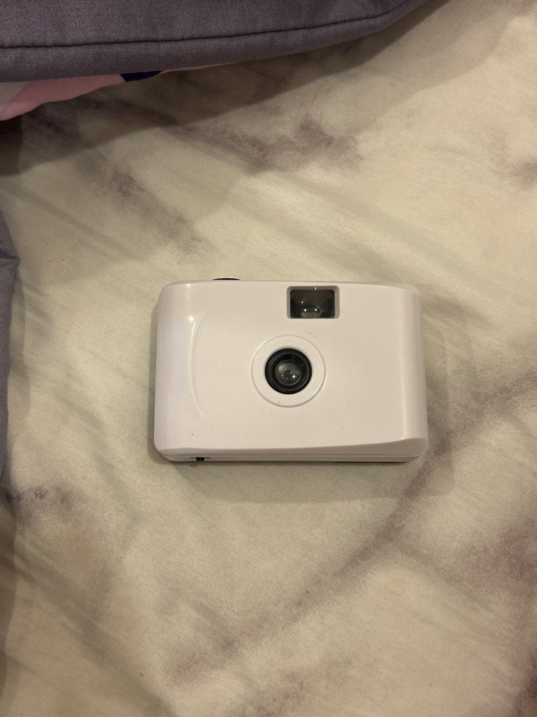 Reusable film cam (28mm), Photography, Cameras on Carousell