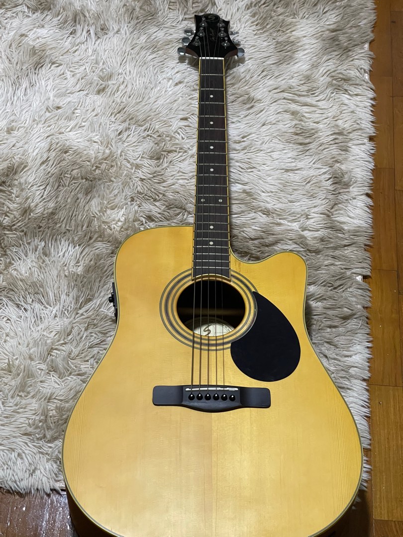 Samick Semi Acoustic Guitar, Hobbies & Toys, Music & Media, Musical Instruments on Carousell