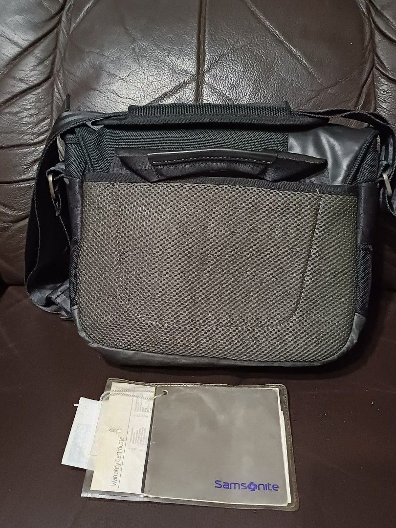 Samsonite Camera Bag Original Negotiable, Men's Fashion, Bags, Belt bags, Clutches and Pouches ...