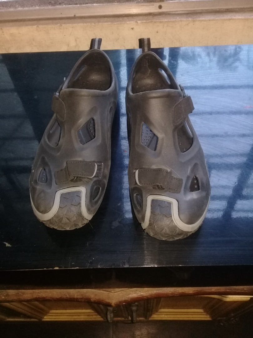 Sandugo shoes, Men's Fashion, Footwear, Casual Shoes on Carousell