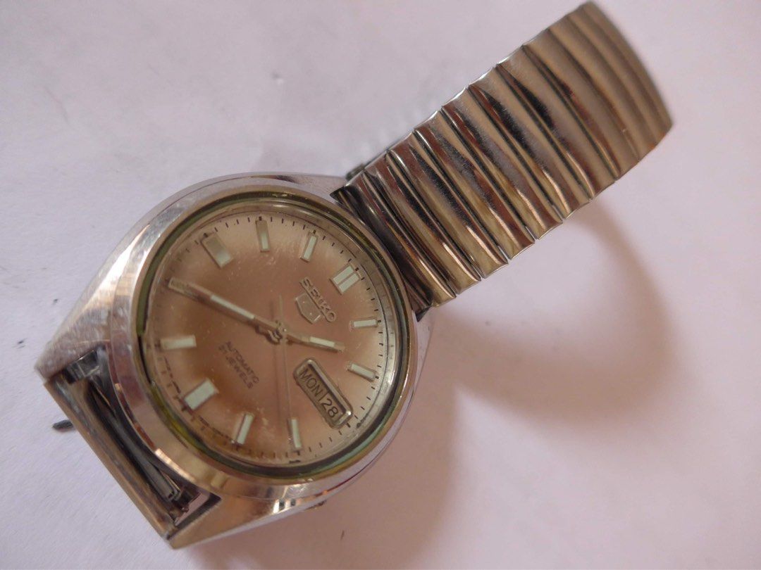 Seiko 5 Automatic 17 Jewels Round Gray-Metallic Aged Dial Watch, Men's Fashion, Watches ...