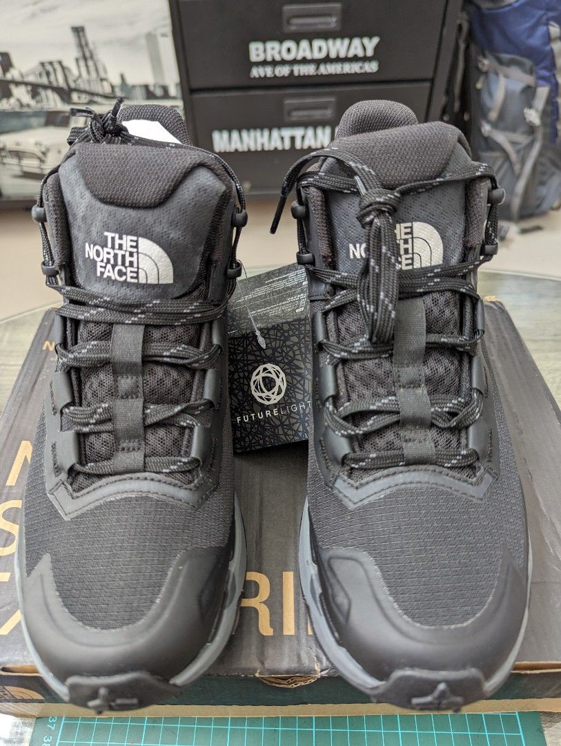 Sepatu TNF - The North Face Shoe, Olah Raga, Perlengkapan Olahraga ...