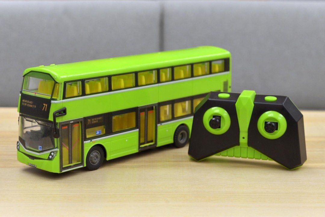 Singapore Bus 1:43 Remote Control double decker diecast car instock ...