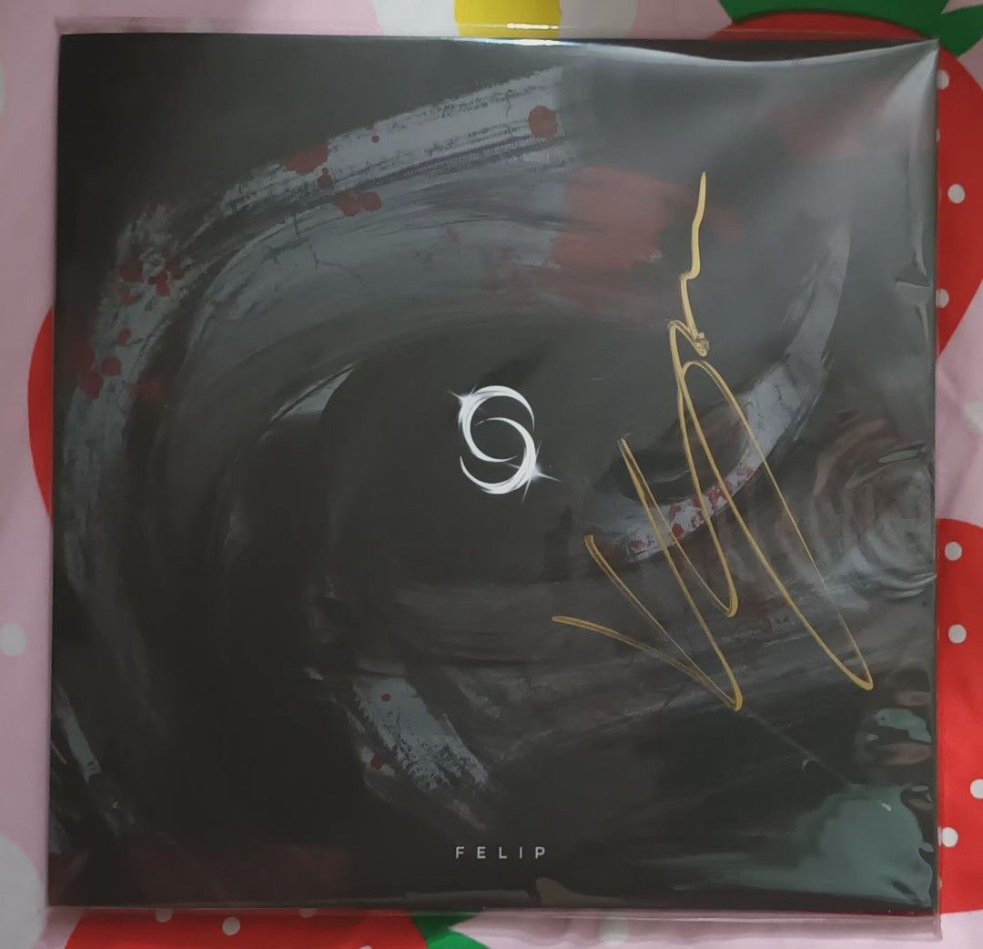 Singed Bulan Album by Felip (Ken of SB19), Hobbies & Toys, Music ...