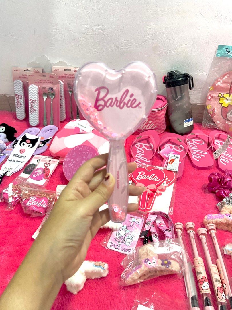 Sisir barbie, Olshop Fashion, Olshop Produk Kecantikan di Carousell