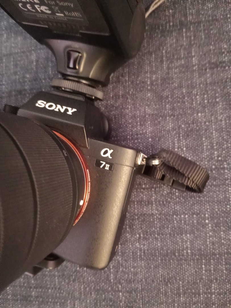 Sony A72, almost new, Photography, Cameras on Carousell