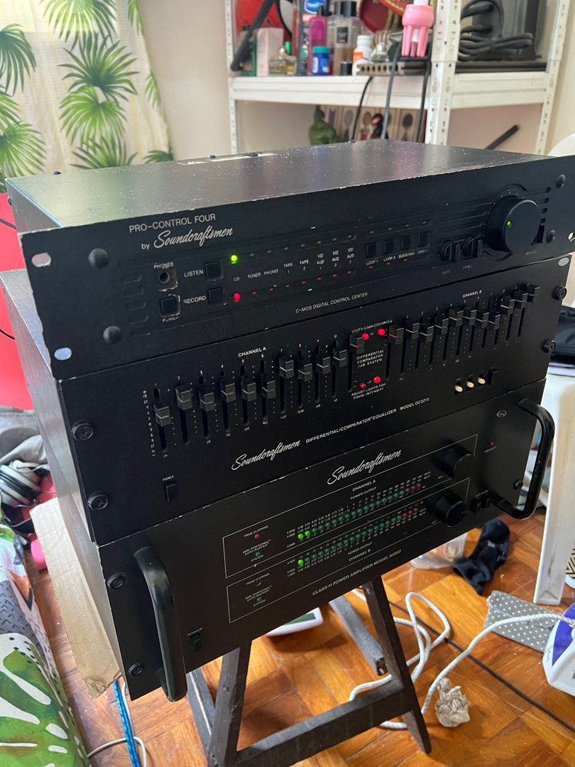 Soundcraftsmen Equalizer, Amplifier, and Digital Control Center, Audio ...