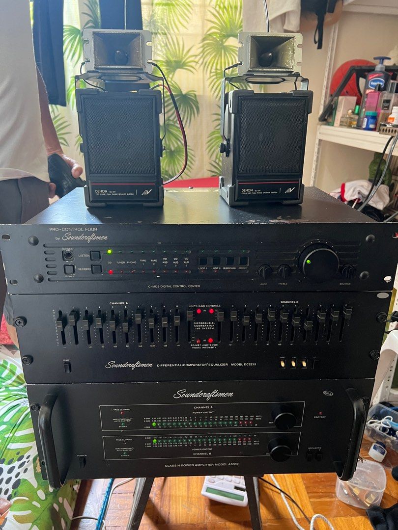 Soundcraftsmen Equalizer, Amplifier, and Digital Control Center, Audio ...