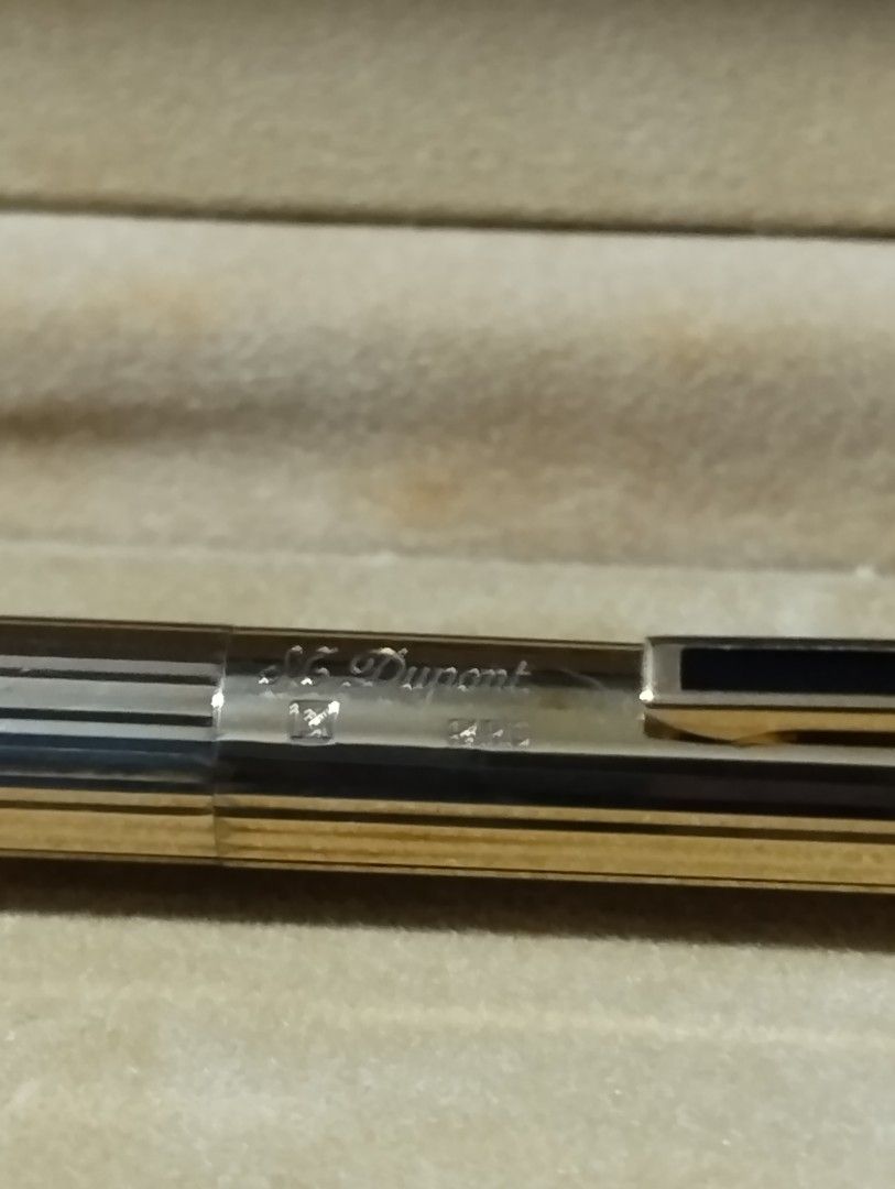 ST Dupont Classique Lacquer Ballpoint Pen, Luxury, Accessories on Carousell