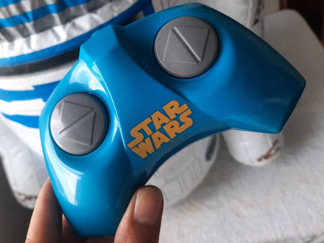 Star Wars Remote Controlled R2D2 robot, Hobbies & Toys, Toys & Games on ...