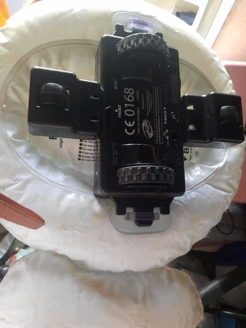 Star Wars Remote Controlled R2D2 robot, Hobbies & Toys, Toys & Games on ...