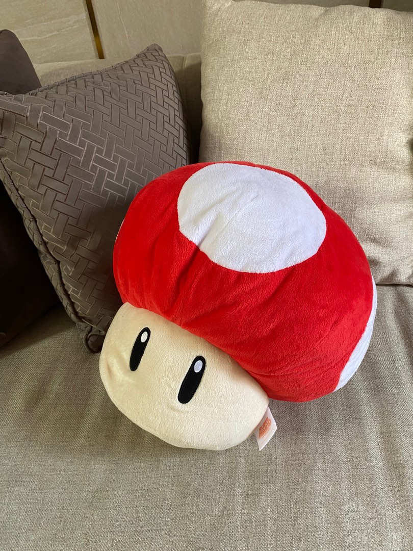 Super Mario Big Mushroom Plushie, Hobbies & Toys, Toys & Games on Carousell
